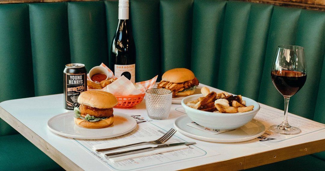 Order Loosies Diner Mornington | Burger Restaurant | Pickup Menu
